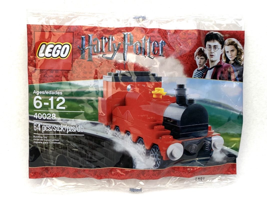 A Year of Polybags 4/260: LEGO Harry Potter 40028 Hogwarts Express ...