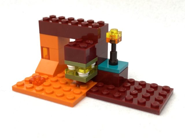 A Year of Polybags 19/260: LEGO Minecraft 30331 The Nether Duel Review ...