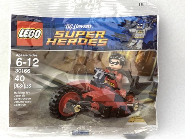 A Year of Polybags 164/260: 30166 Robin and Redbird Cycle Review - FBTB